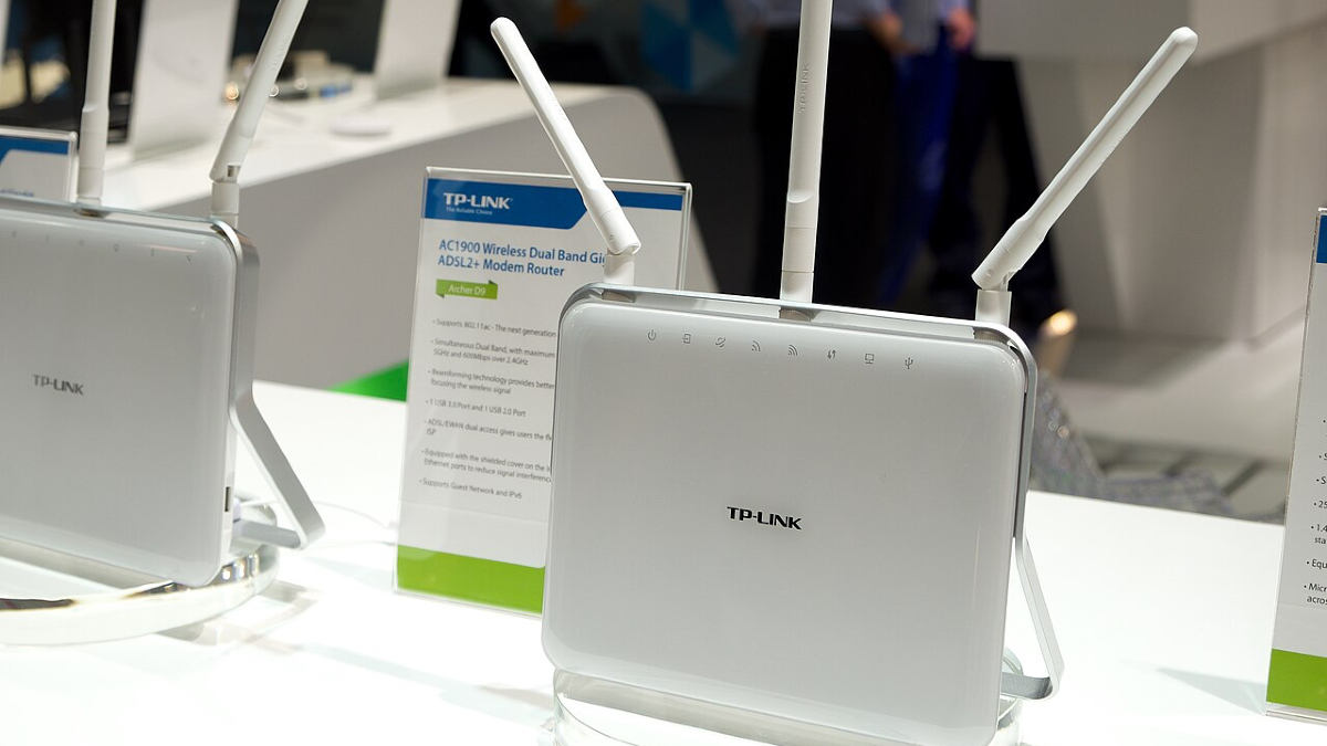 US lawmakers, citing security issues, want TP-Link routers banned ...